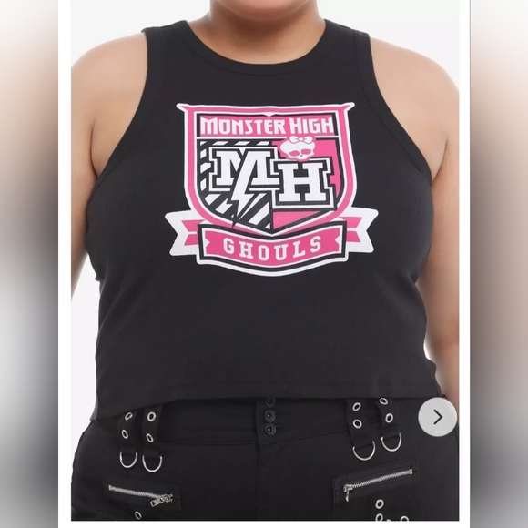 Hot Topic | Tops | Monster High Ghouls Crest Girls Crop Tank Top Plus ...